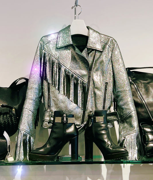 New and Resale Couture – Roundabout Resale Couture